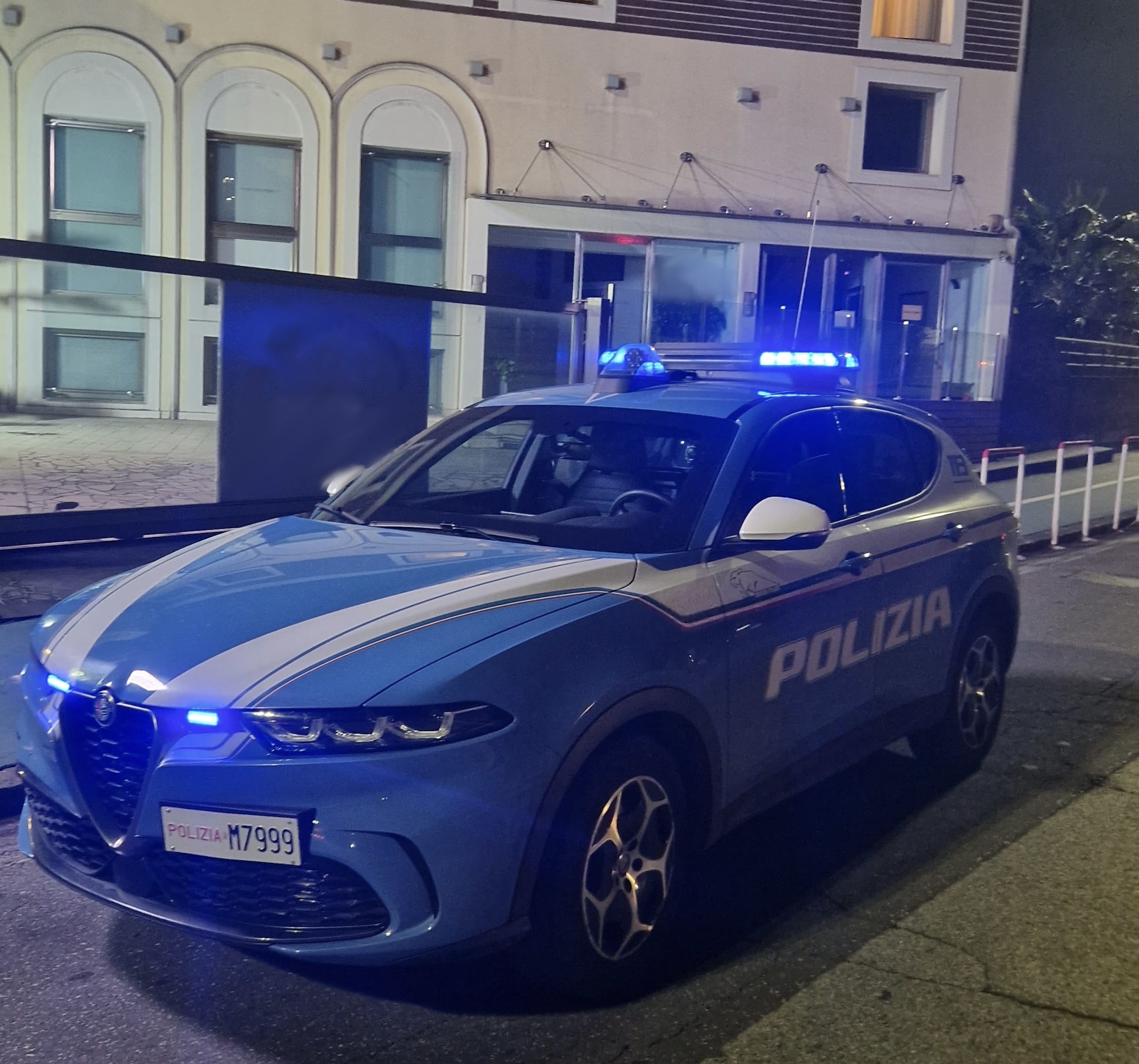 «A Catania scantinati e strutture fatiscenti diventano discoteche ...