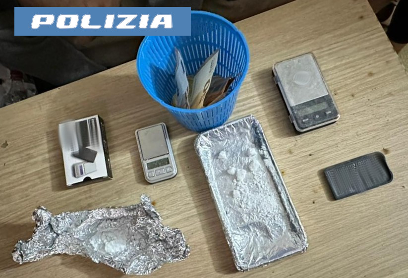 BLITZ DELLA POLIZIA DI STATO IN UNA “CRACK ROOM” A SAN CRISTOFORO: 2 ...